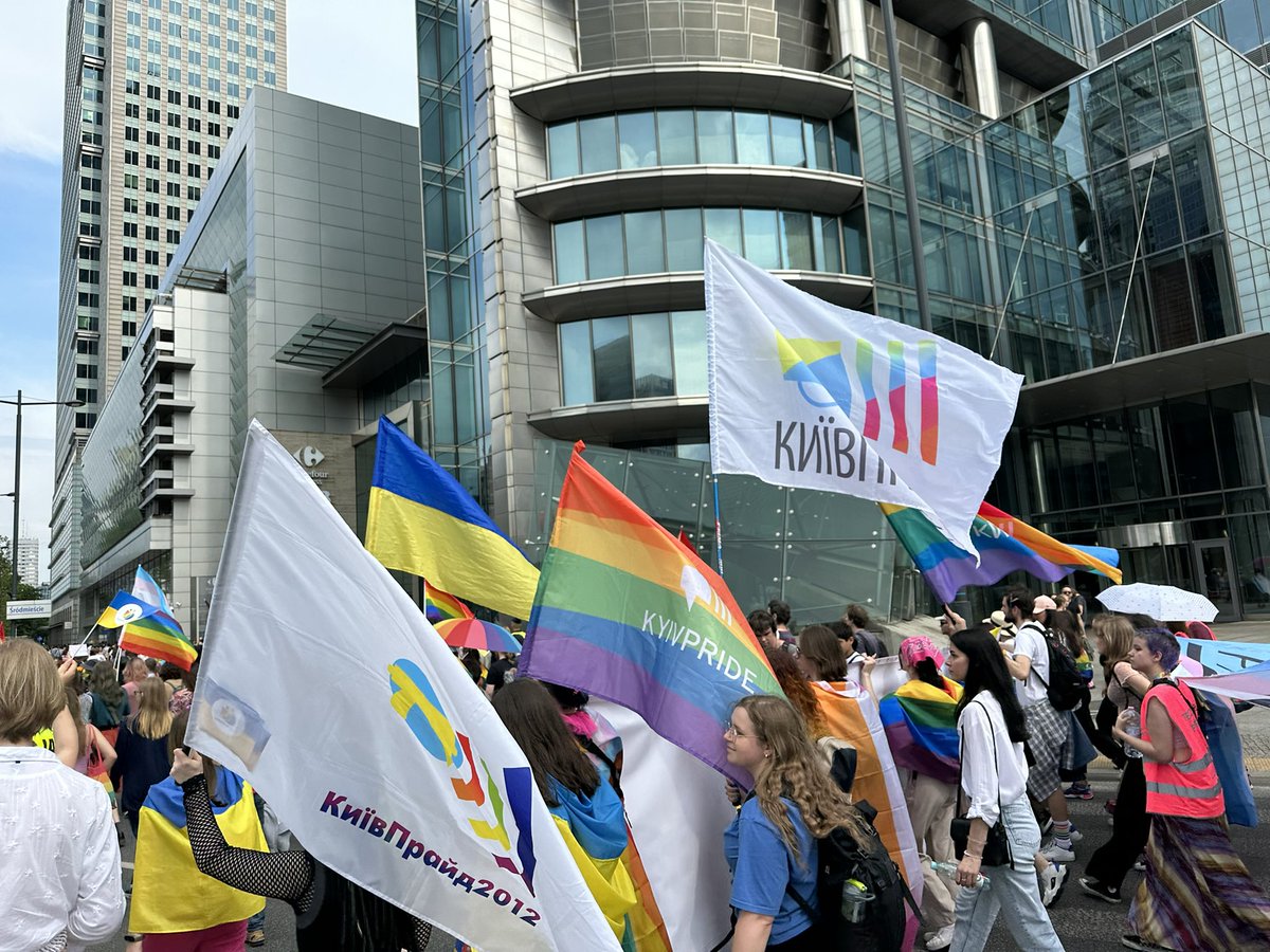 KyivPride on Twitter: "RT @thatjameskirk: Lots of @KyivPride sightings in Warsaw today"