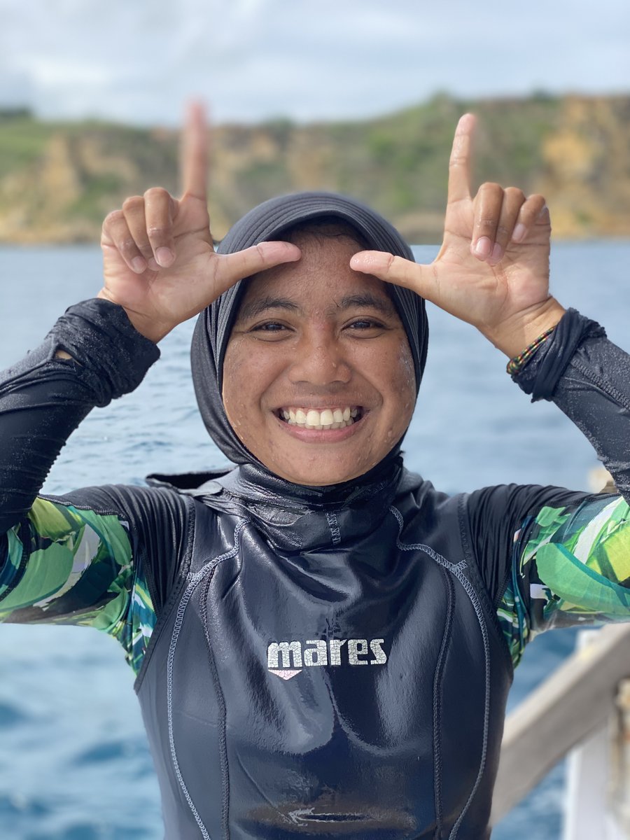 Sophia Ekaristi 吴福娟 on Twitter: "RT @ColminIndonesia: Diving with Rahma. Meet Rahma, the best ...