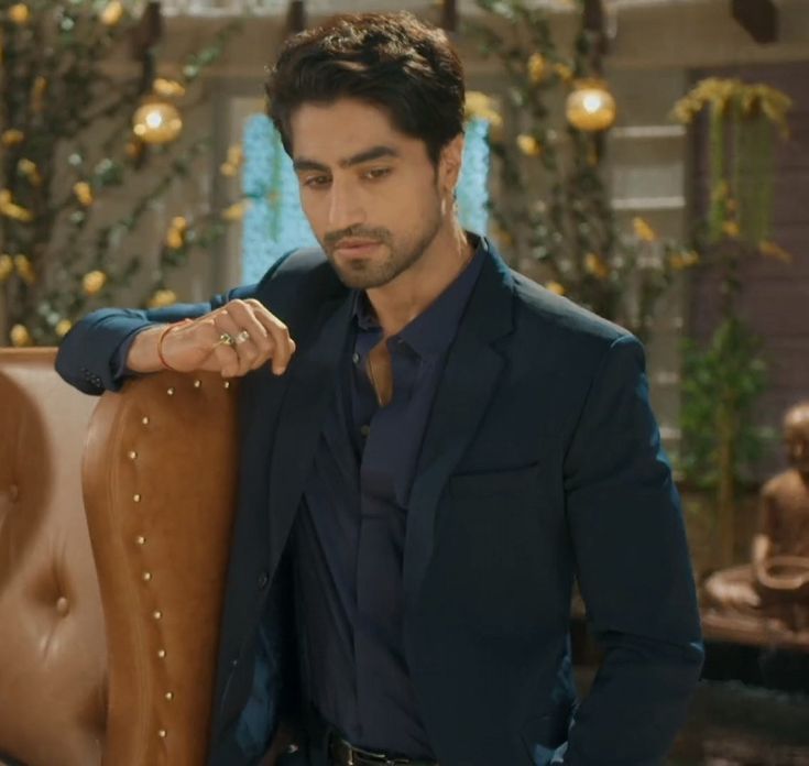 𝓙𝓪𝓼𝓶𝓲𝓷 🦋 on Twitter: "I started watching this show because of this man Harshad Chopda / Dr ...