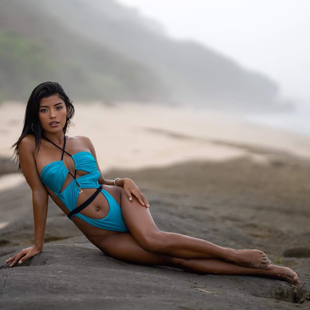 Hot Sexy Skinny Girls on Twitter: "Tita Sahara"