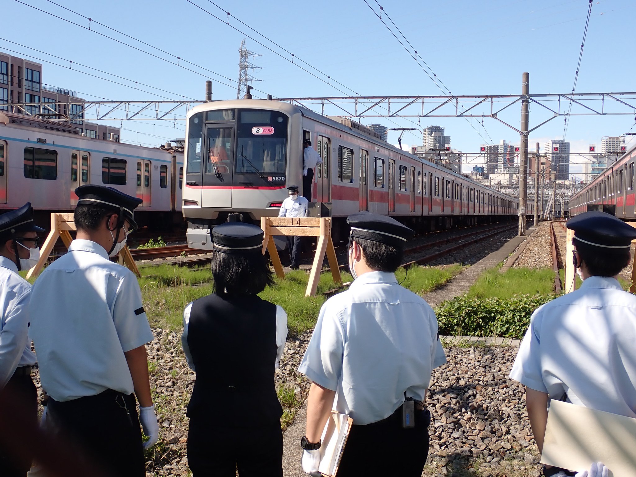 溝ノ口の山オヤジ on Twitter: "#StopWar #ウクライナ #平和 #祈り #東急 #元住吉検車区 #木月 #東横線 #目黒線 #東京メトロ #都営地下鉄 元住吉検車区便り ...