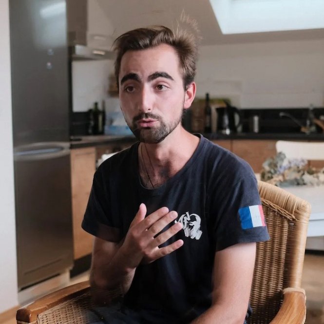 Marius Girotte On Twitter Comment Un Mec Qui Sépile Les Sourcils Et