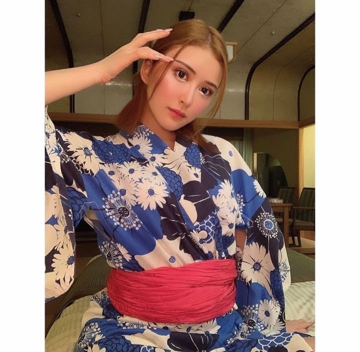 RanRan Fujii Fans Club (An Mitsumi) 藤井蘭々 on Twitter: "Is this a yukata or a kimono? Ah I learned ...