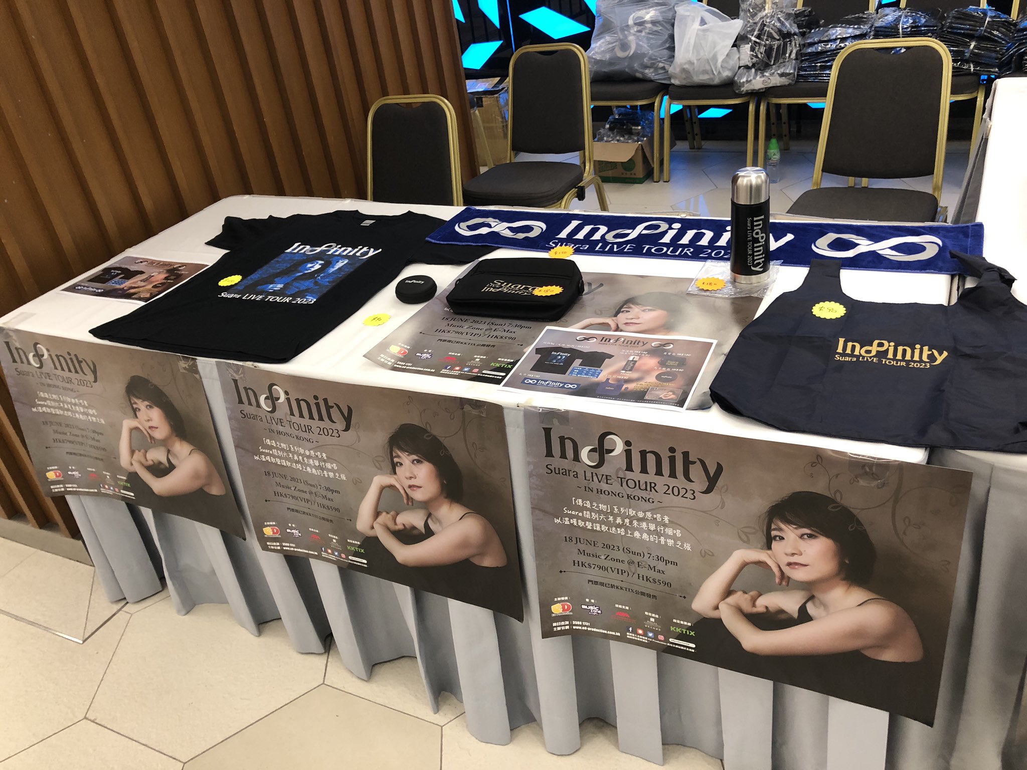 ED Production on Twitter: "「Suara LIVE TOUR 2023 ~Infinity~ in Hong Kong」周邊已經在Music Zone開售。各位歌迷 ...