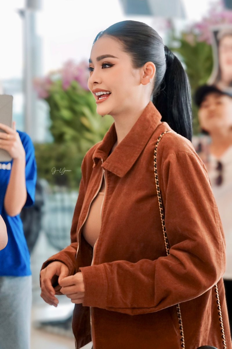 ‎♡ รอยยิ้มของอิงฟ้า ̈ 🏳️‍🌈 on Twitter: "RT @J_Yoon_JOY: Baby is ready ️ อุบลฯ เจอเล้ยยย #อิงฟ้า ...