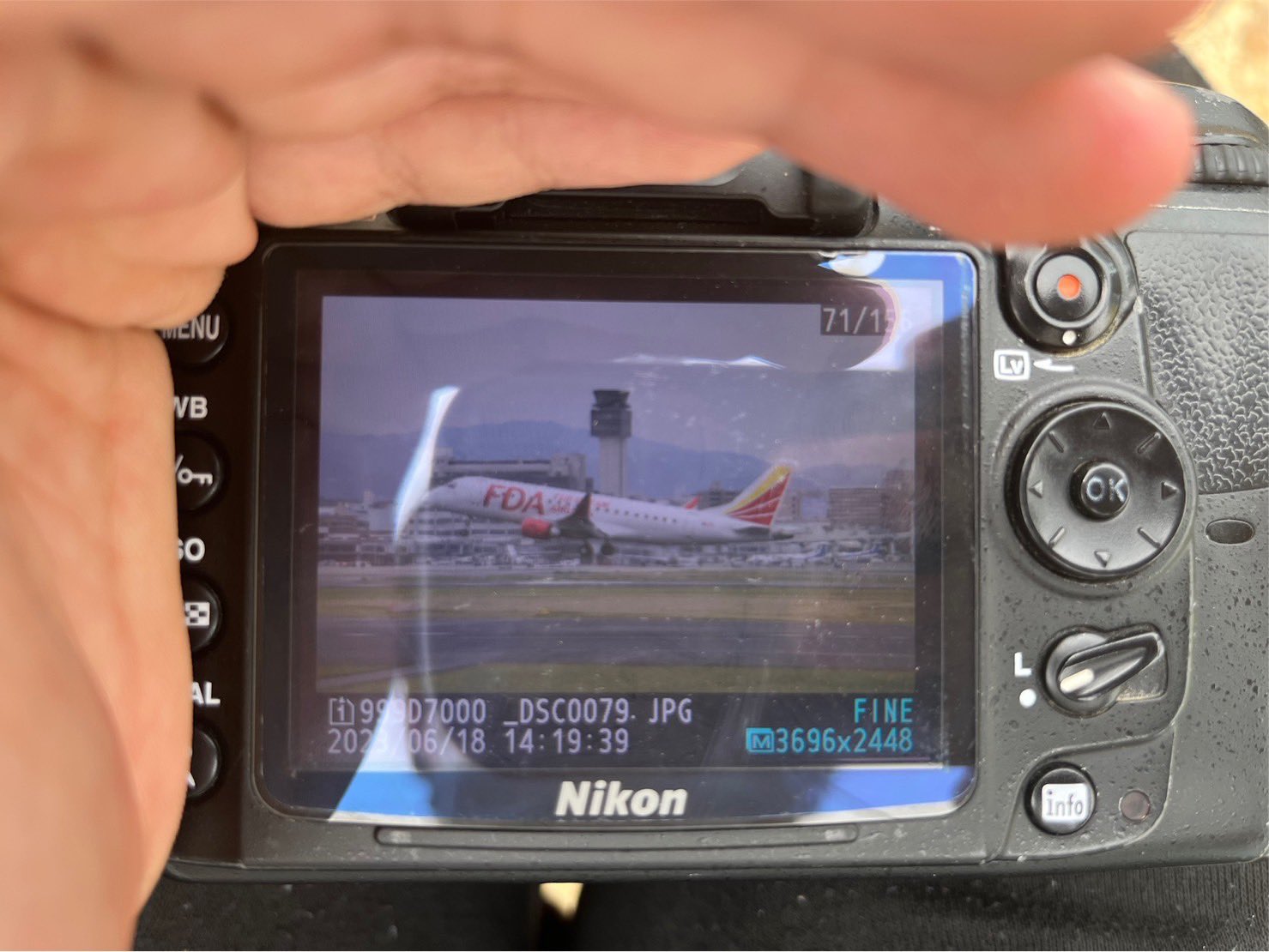 Ryousuke on Twitter: "今日は伊丹のネタ多いなw セスナは設定ミスったけど編集でごまかしますw https://t.co/JEGuqENsmY" / Twitter