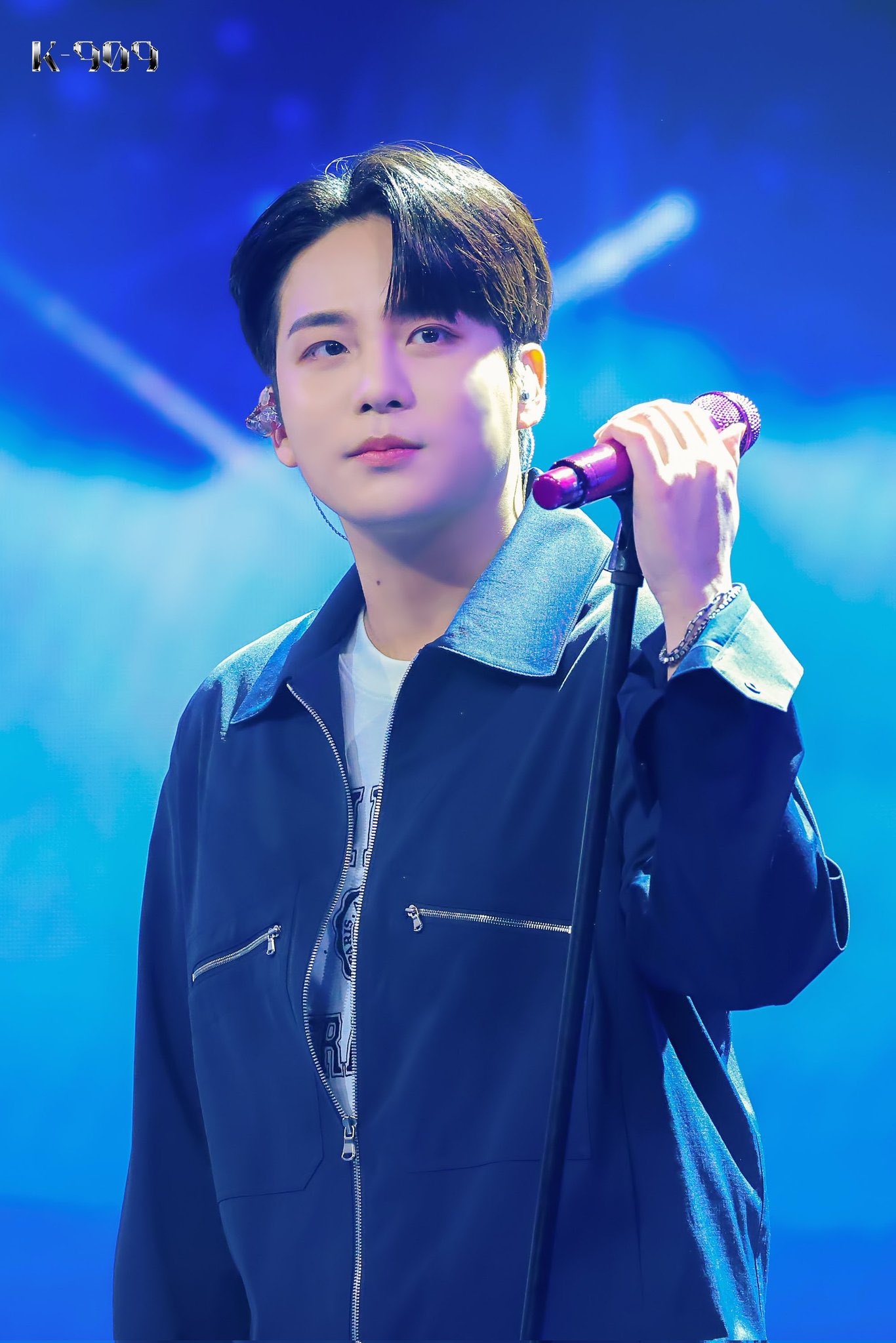 ATINY CHILE 🌶️ on Twitter: "[230618] Imágenes de #ATEEZ tomadas por JTBC K-909 presentando ...