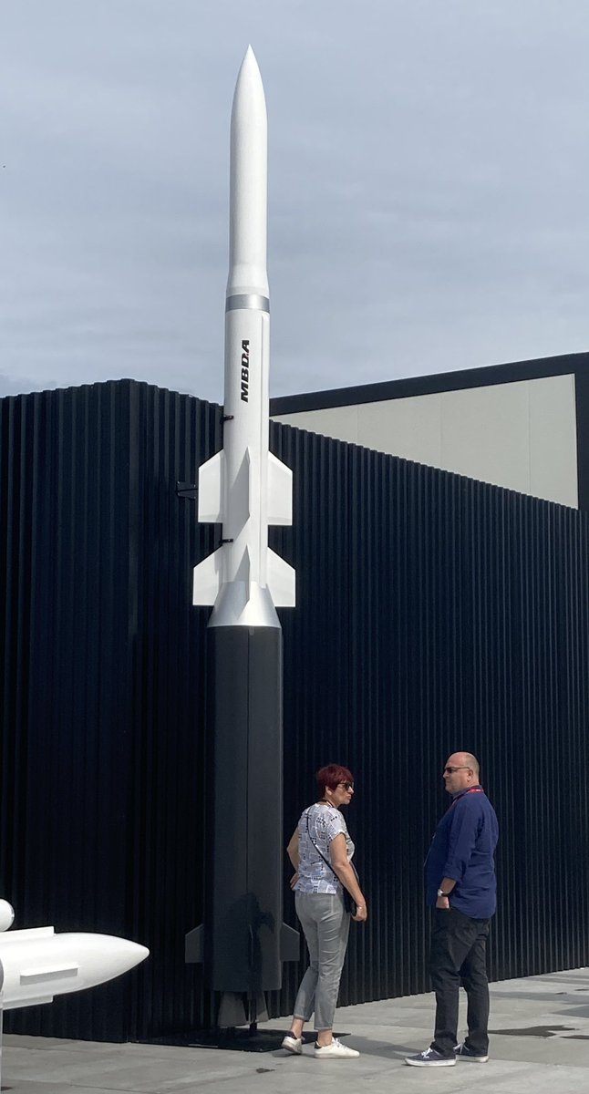 Tony Osborne on Twitter: "With people conveniently placed around it for scale, this is ...