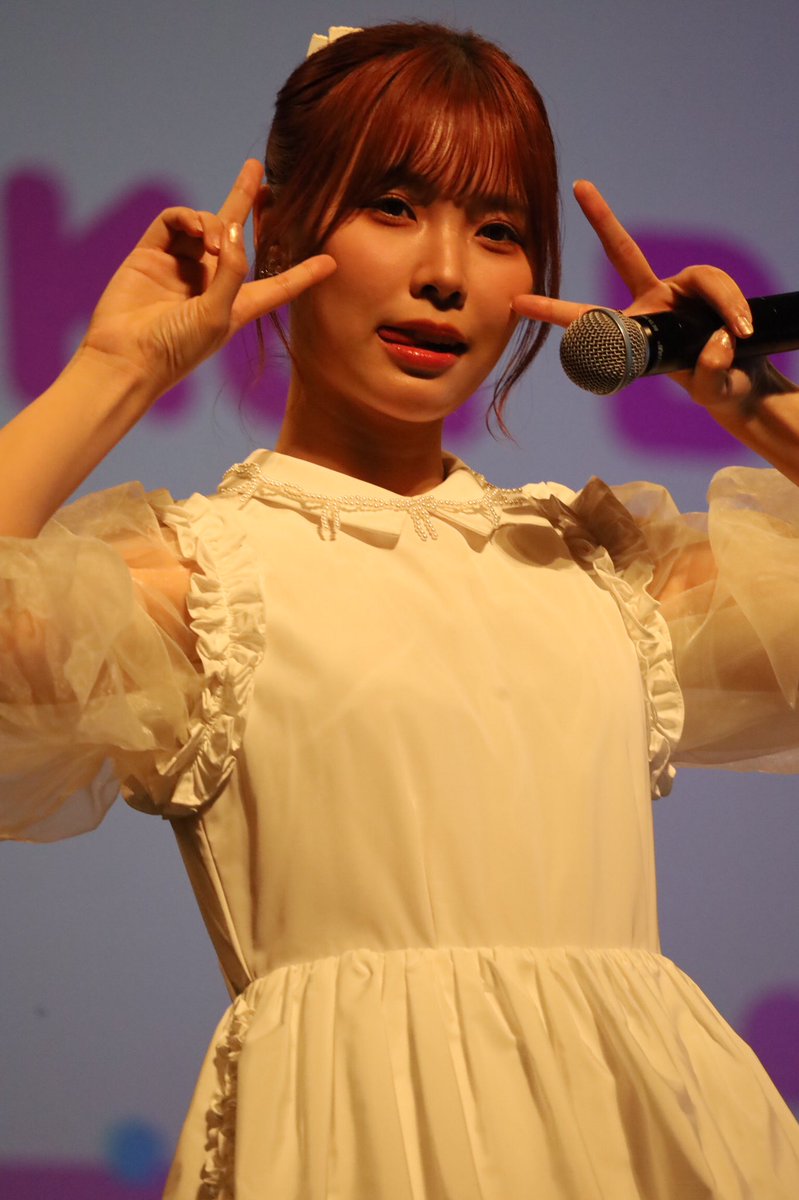 もかりすさんさん⭐️もふもふパン屋夏コミ2日目（日曜）東6ナ15b On Twitter Rt Suiryu139 赤髪 ポニテliyuuちゃん本当に可愛すぎてやばかった
