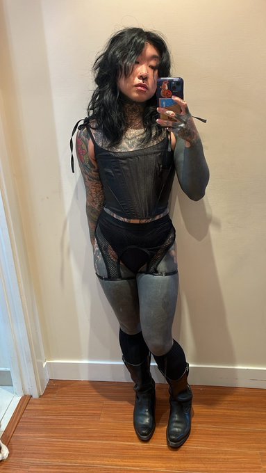 TW Pornstars - Sif Blvck (FtM) 🏳️‍⚧️. Pictures and videos from Twitter.