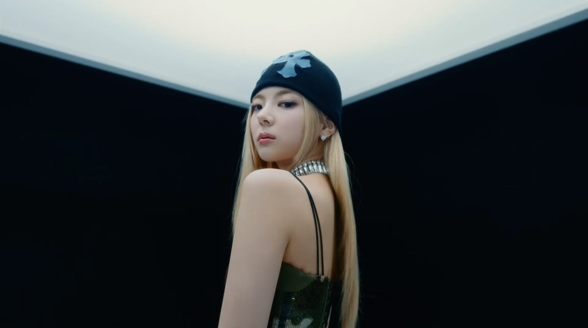 lia pics #KILLMYDOUBT on Twitter: lia pics #KILLMYDOUBT on Twitter: