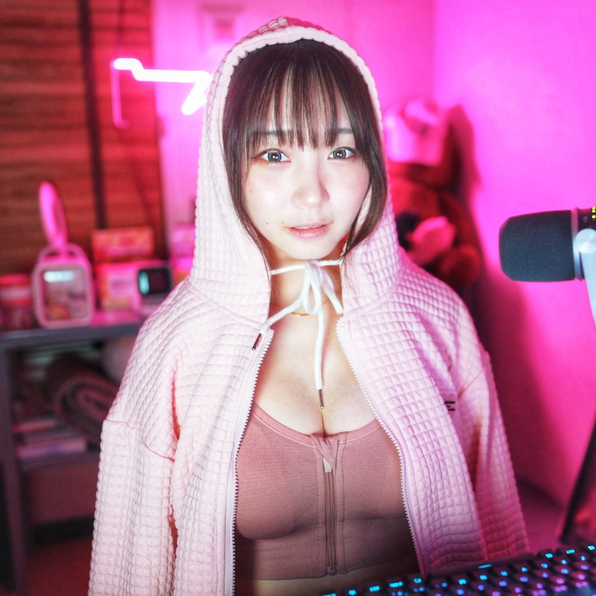 イえもん💪 ️‍🔥 on Twitter: "座敷童子 #伊織もえ #Twitch http://twitch.tv/moe_iorei"