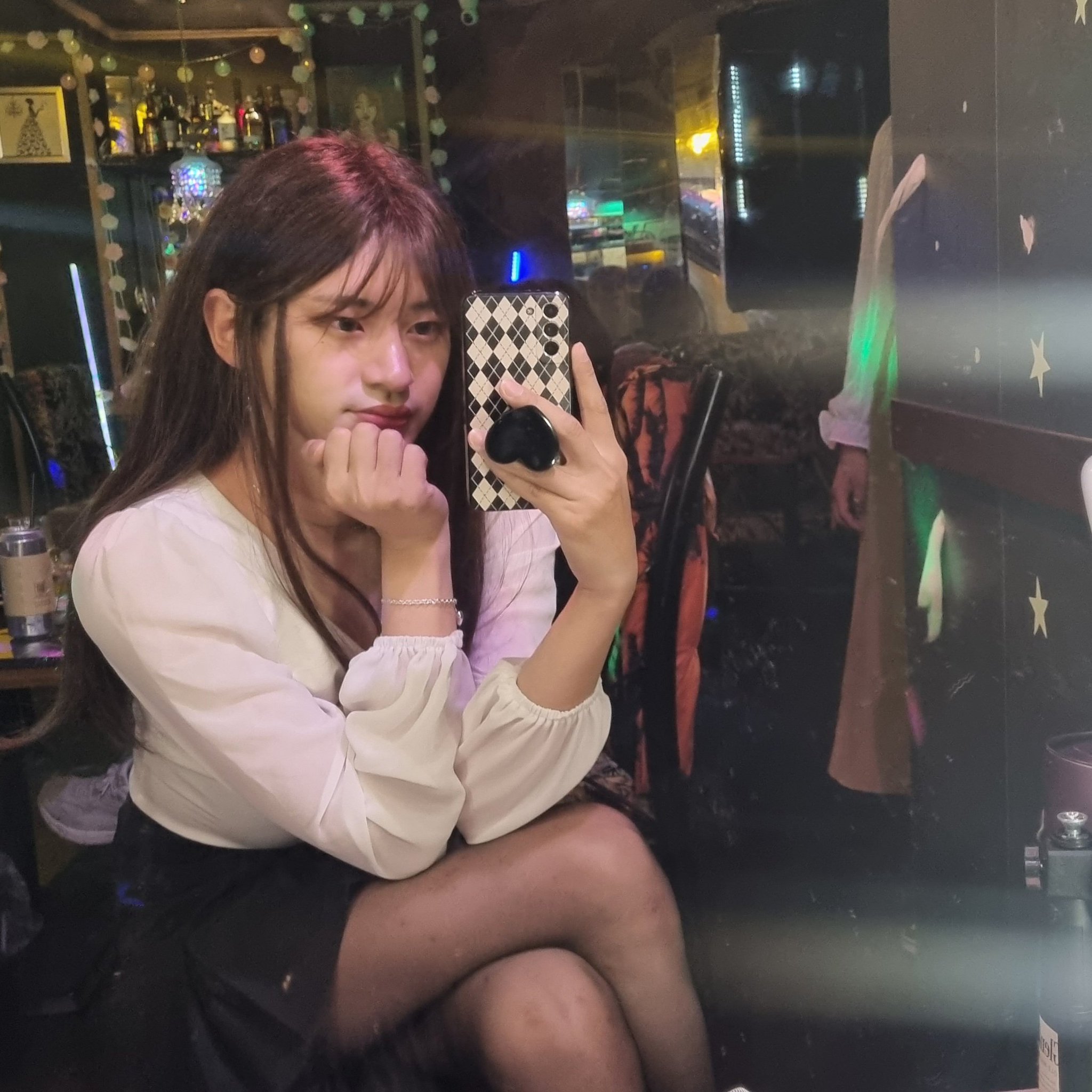 CD비닝 on Twitter: "주말 금토 이틀간😘 지금 날씨엔 무조건 살스겠지만 마지막이라 생각하구 검스...8ㅅ8 주말 넘피곤해.. 4배로 피로가 쌓여버렷 #CD ...