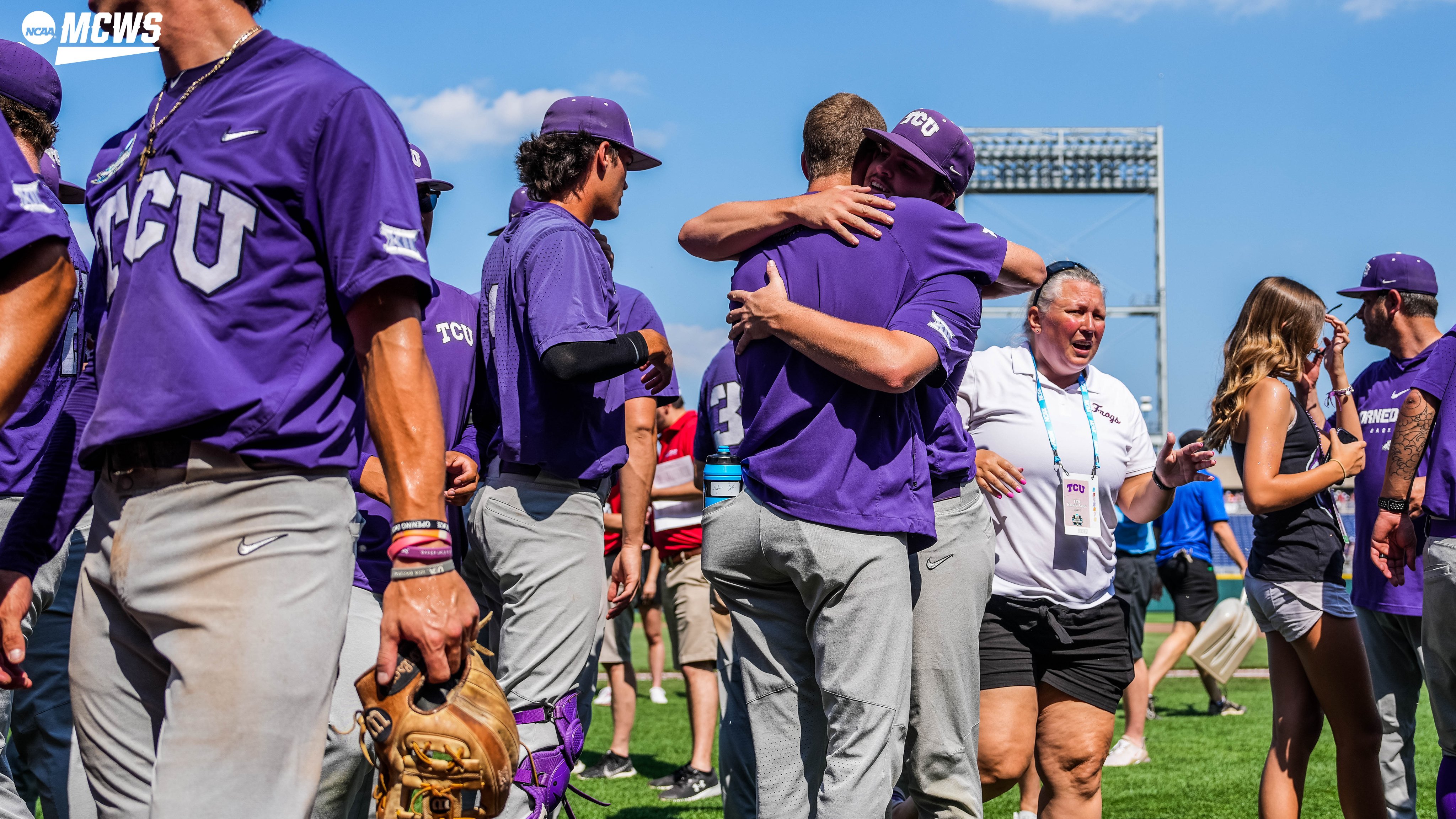 TCU Athletics on Twitter: "𝗙𝗼𝗿𝘁 𝗪𝗼𝗿𝘁𝗵 𝗦𝘂𝗽𝗲𝗿 𝗥𝗲𝗴𝗶𝗼𝗻𝗮𝗹 🎟️ https://t.co/gvTziCKLkk #GoFrogs | @TCU ...