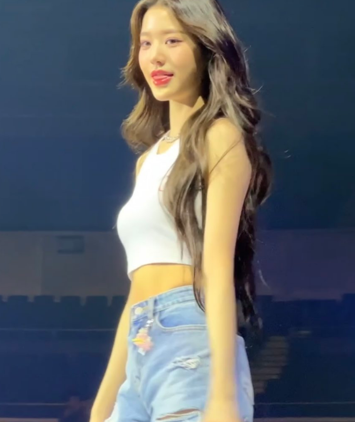 About Music on Twitter: "Wonyoung glows at IVE's concert today."