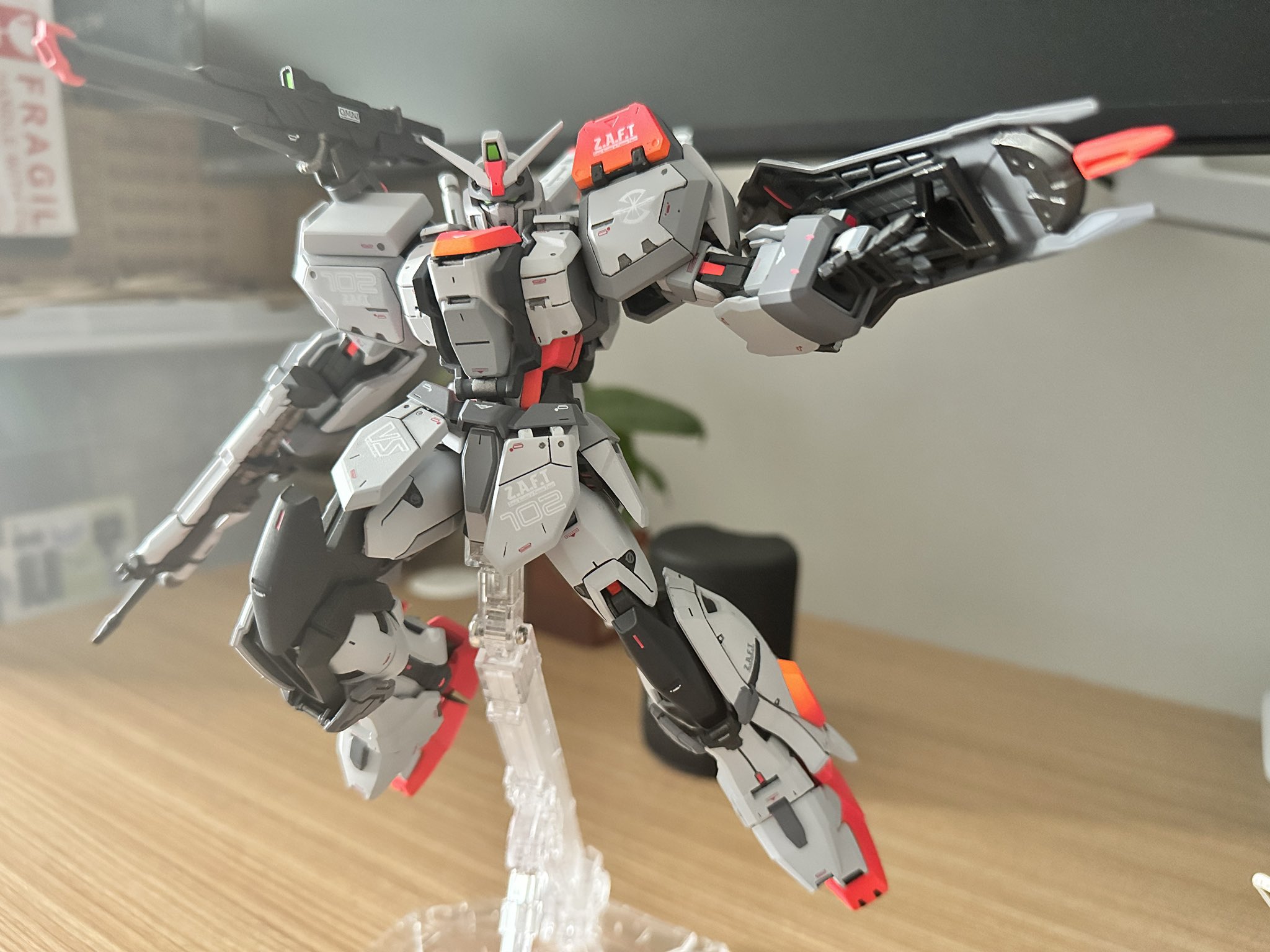 Strike Gundam Mg Custom