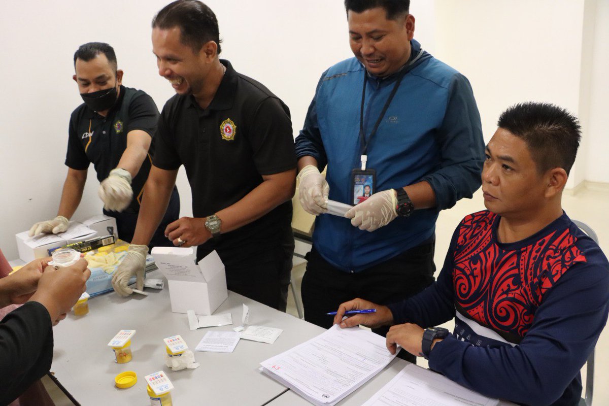 Stadium Malaysia 🏟️🇲🇾 on Twitter: "Program Ujian Saringan Air Kencing ke atas kakitangan ...
