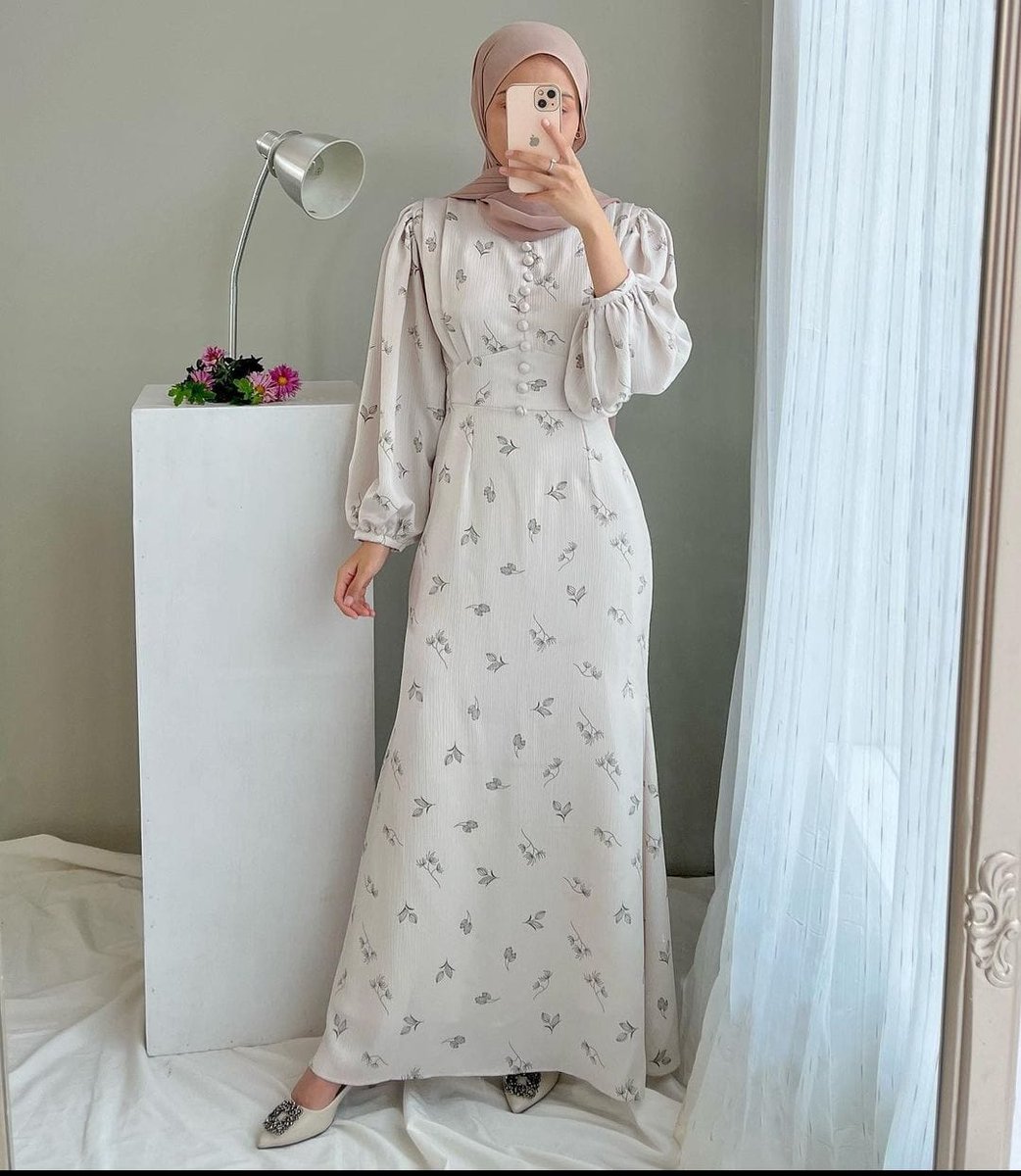 Aesthetic Stuff on Twitter: "Dress http://shope.ee/3Kq8tYAKaA Pamela dress http://shope.ee ...