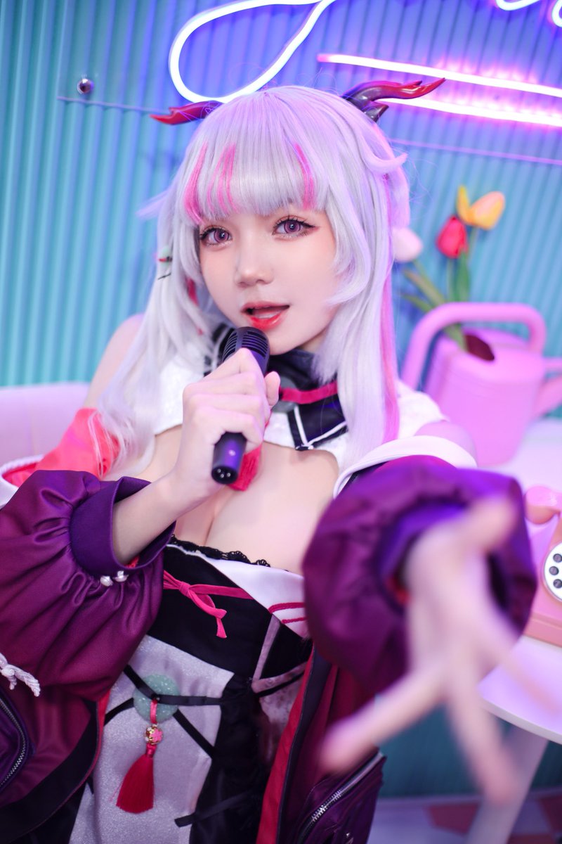 minnexcos - ミンネ on Twitter: "Karin rin rin sumairu san!! san!!มังกรไอดอลสาวสุดน่ารัก tsutsuji ...