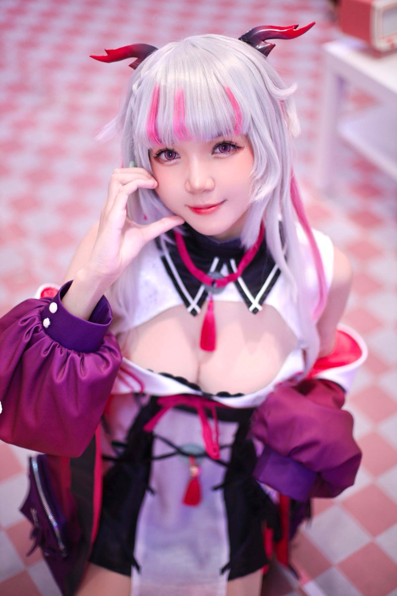 minnexcos - ミンネ on Twitter: "Karin rin rin sumairu san!! san!!มังกรไอดอลสาวสุดน่ารัก tsutsuji ...