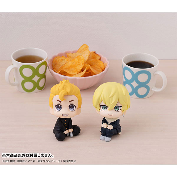 아미아미 on Twitter: "LookUp 《도쿄 리벤저스》 완성품 피규어 2종 하나가키 타케미치 https://amiami.com/eng/detail?gcode ...