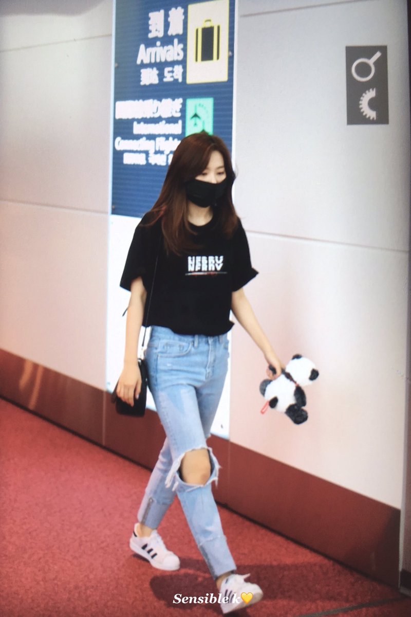 매 🍣 On Twitter A Cutie