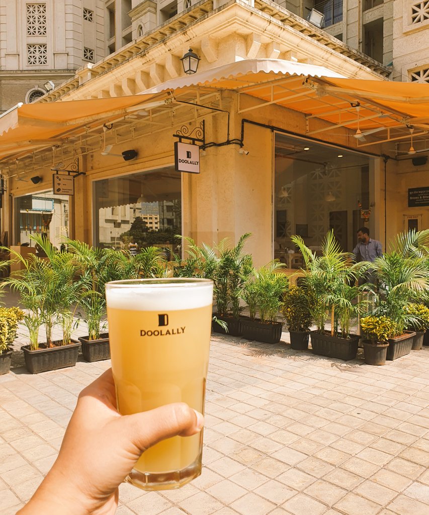 Doolally on Twitter: "This is why Thane is a few degrees cooler than Mumbai. #ItsPouringInThane ...