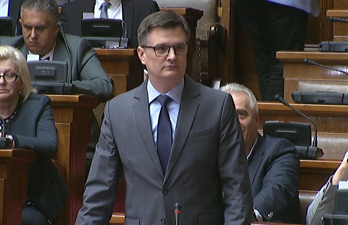 СНС СРБИЈА On Twitter Јованов Milenkojovanov Лутовац не зна шта говори и понавља речи