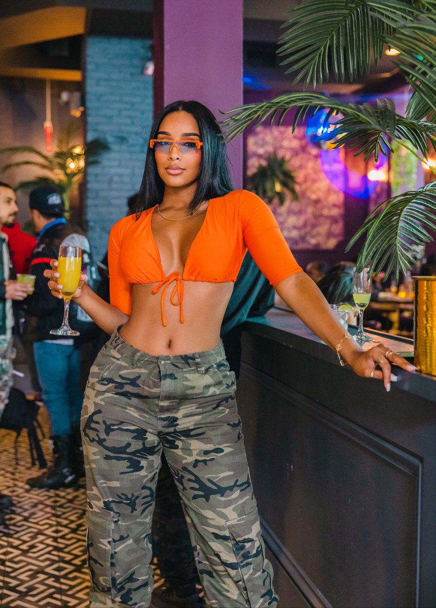 VICTORIA LAUREN on Twitter: "Did you come to brunch ? Did you take a shot? Did you see my shoes ...