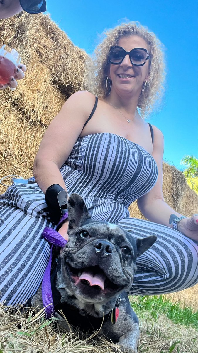 Sara Jay Official on Twitter: "Here for these kinds of Tweets 🥹"