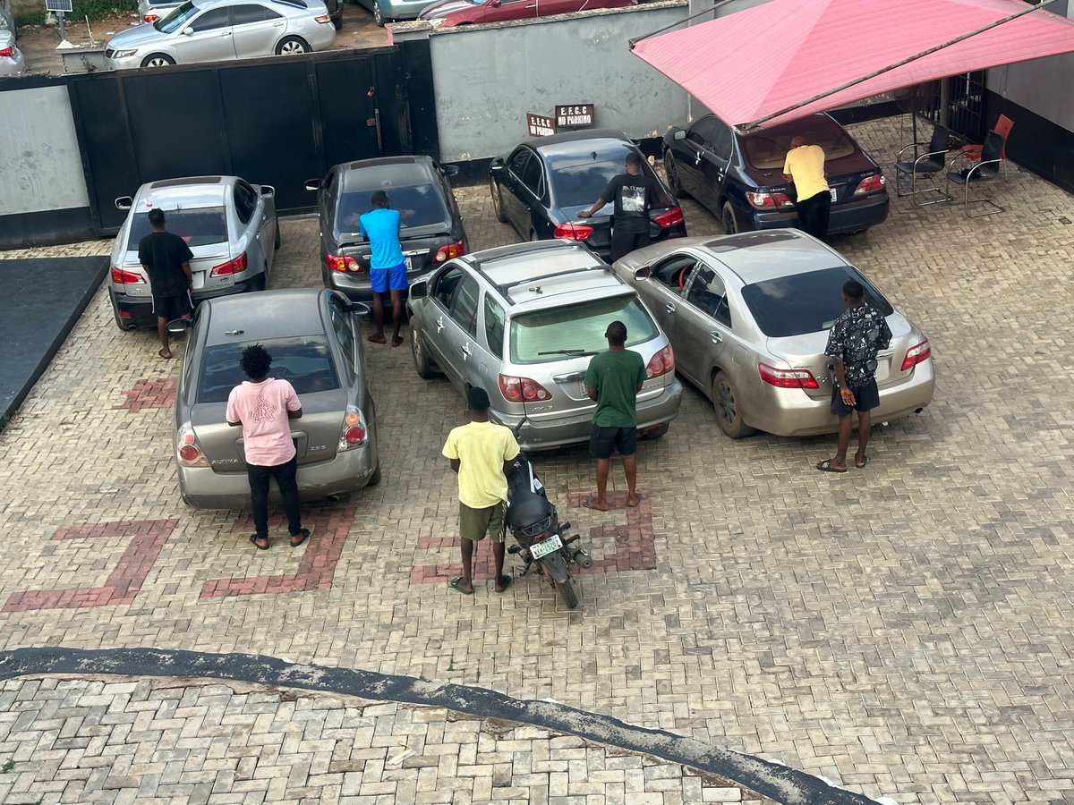 EFCC Arrests 37 Suspected Internet Fraudsters in Ibadan Operatives of ...