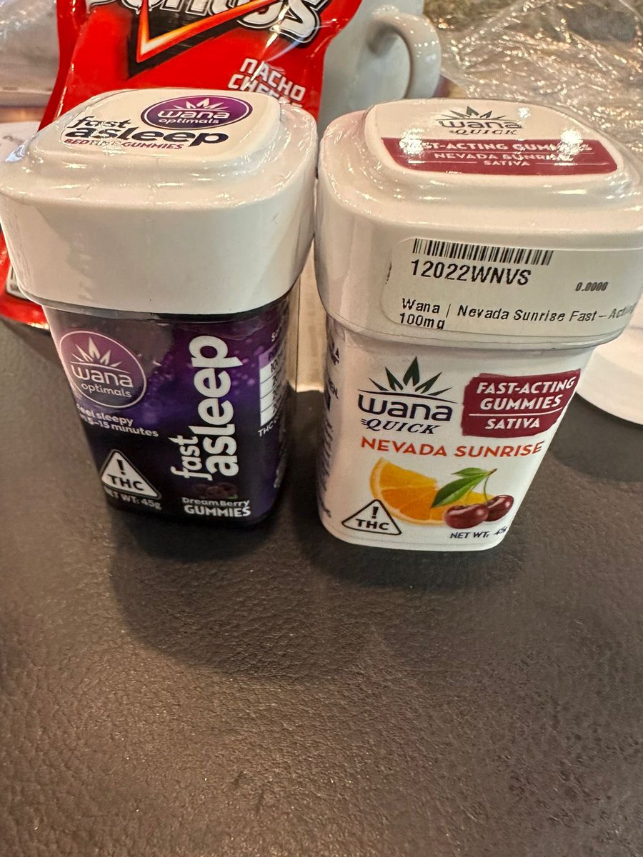 Juan Fraile on Twitter: "Porros, moños, gomas, doritos, ganyetas a esta hora en el primer debate ...