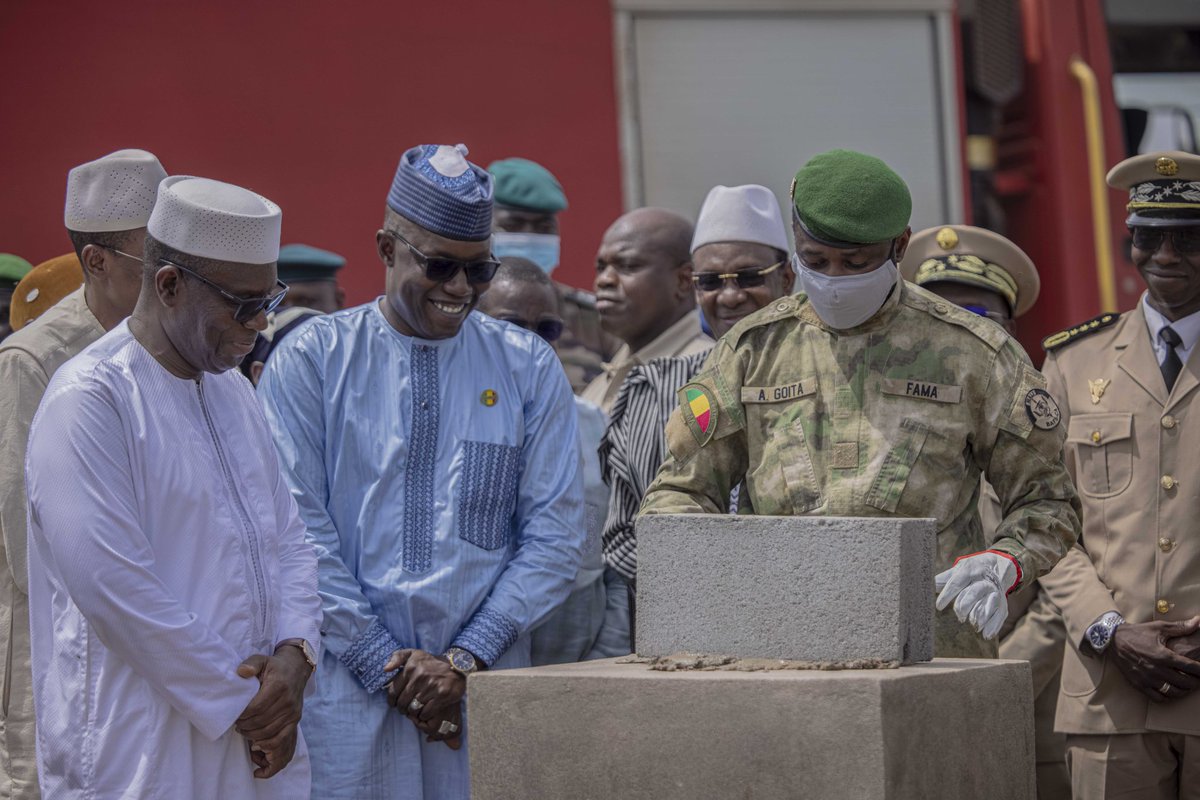 Presidence Mali on Twitter: "Le Président de la Transition, SE le Colonel @GoitaAssimi, Chef de ...