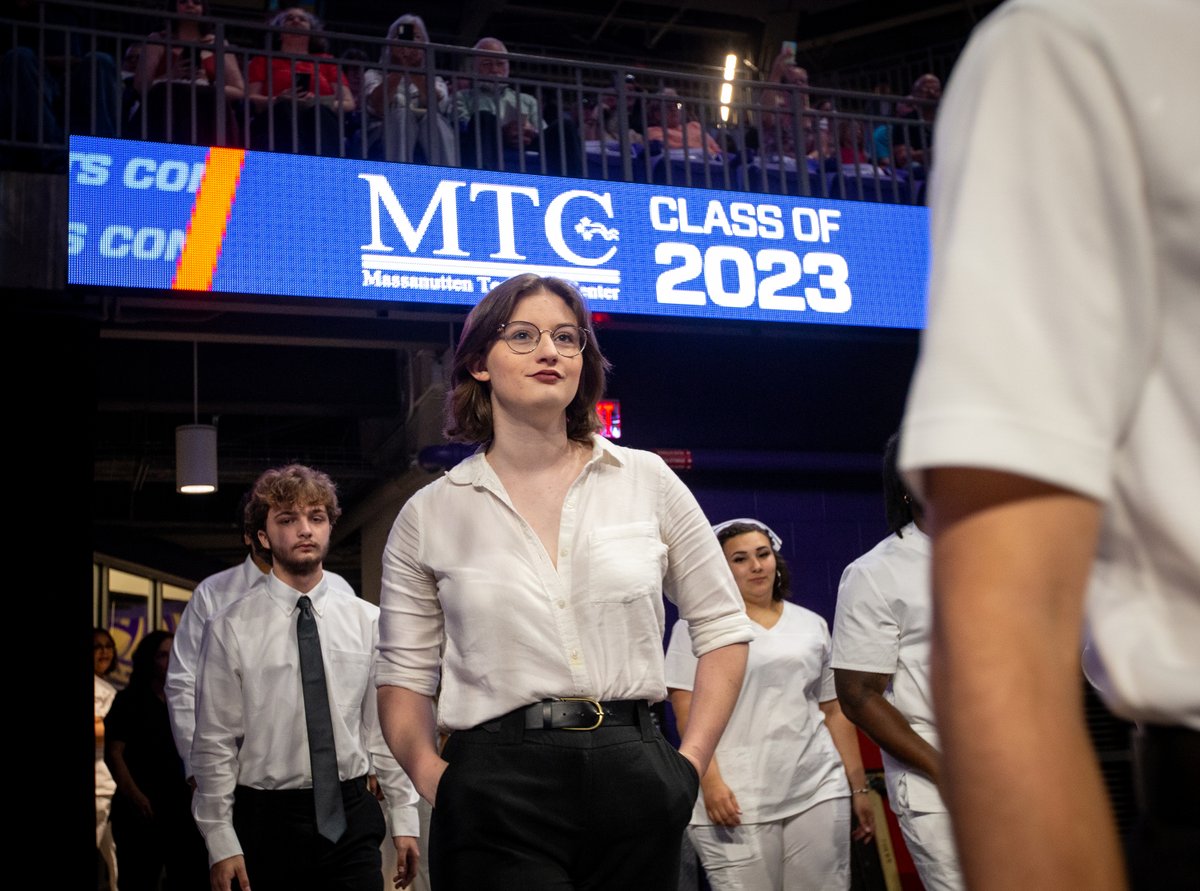 Daily News-Record Photo on Twitter: "Gallery from tonight's @MTC_VA graduation is up: https ...