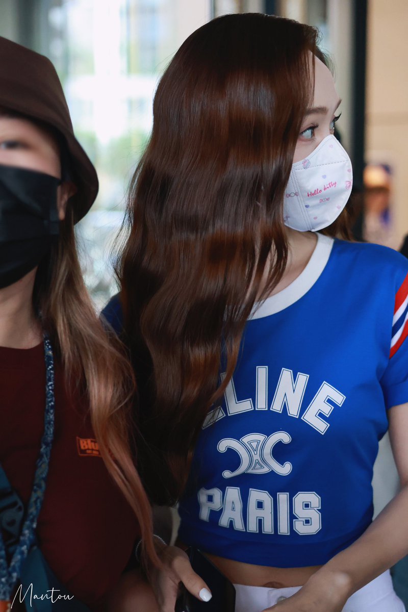 Ri 🎂 418 on Twitter: "230602 Jessica off to work - Sisters Who Make Waves 4 (3/3) 📸 馒头今天也好困啦 ...