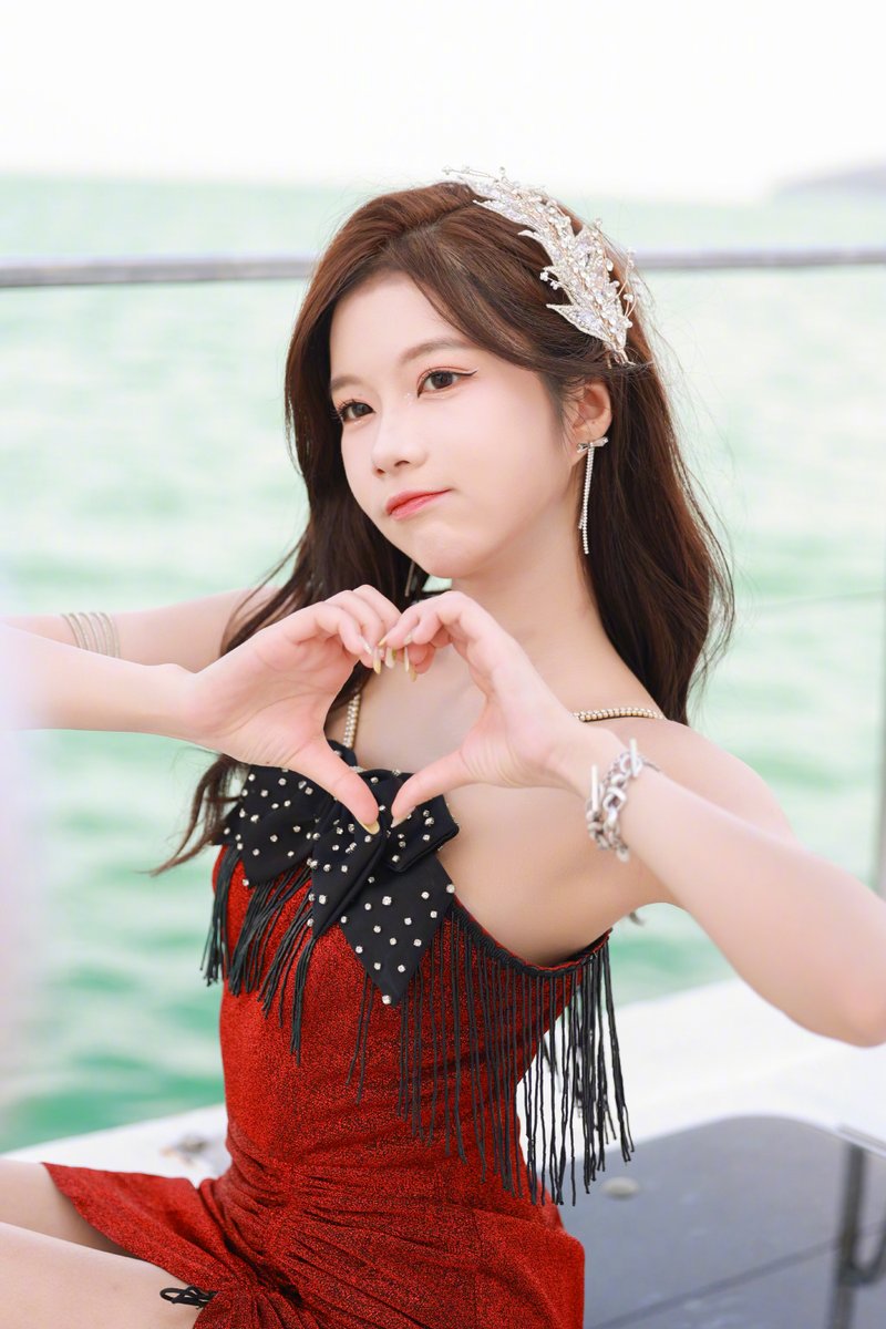 SNH48 Today on Twitter: