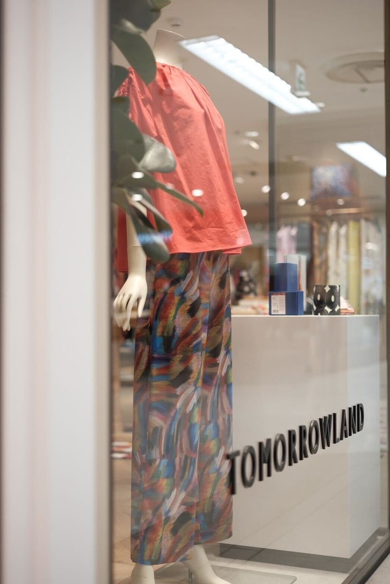 松田崇弥・文登【ヘラルボニー｜双子起業家】 on Twitter: "TOMORROWLAND × HERALBONY いよいよ、今日から、私たちのホームである岩手でやれることに、感慨深い ...