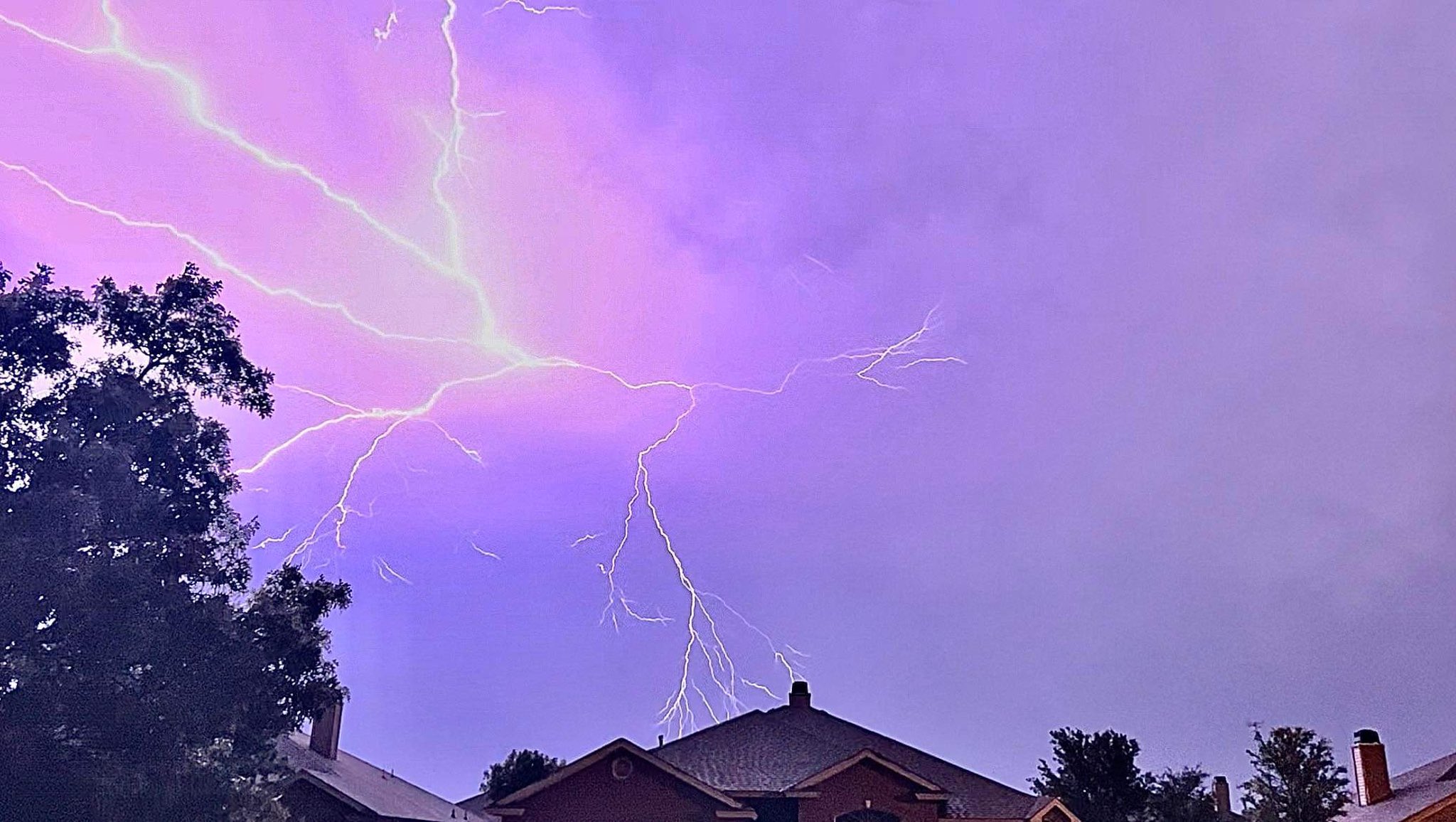 Jacob Riley - KLBK on Twitter: "Beautiful #lightning shots from #Lubbock tonight from #KLBK ...