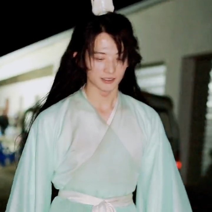 monmon 🏳️‍🌈 JY is shizuncoded 🏳️‍🌈 204/300 on Twitter: "RT @powieluvr: he's sorry"