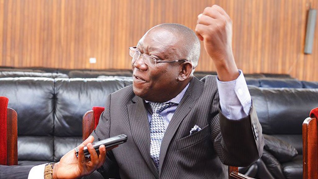 Capital FM Uganda on Twitter: "Fallen comedian Paul Kato Lubwama will be buried next week at his ...