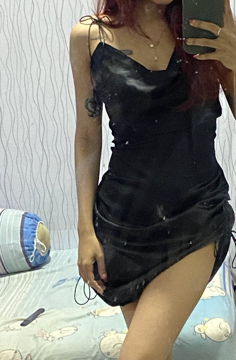 amel on Twitter: "left or right?"