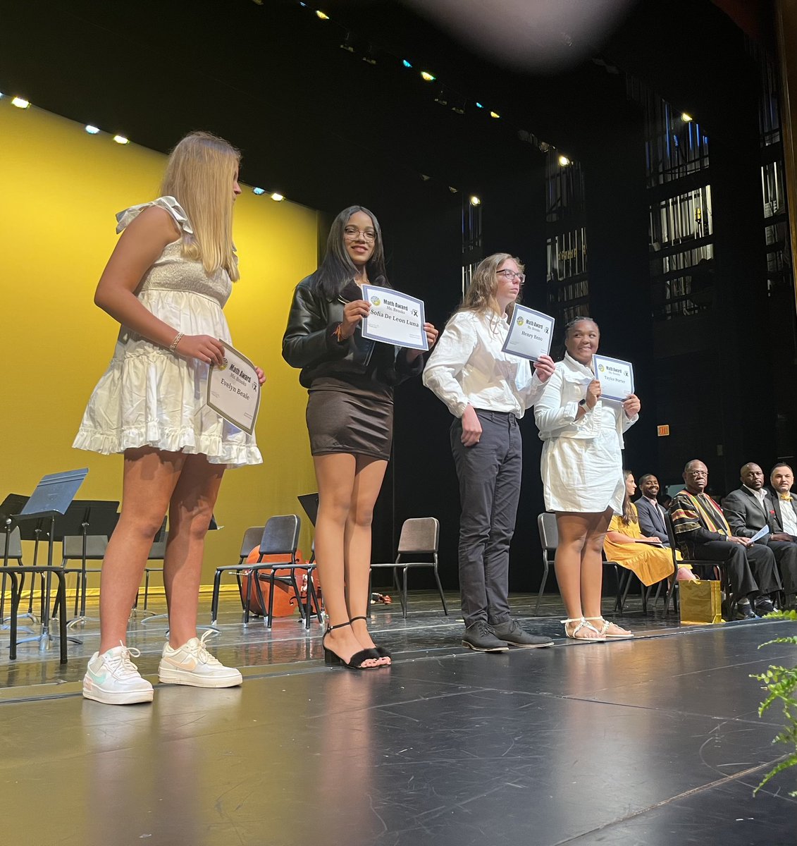 Wiley Magnet Volleyball - Girls | Winston-Salem/Forsyth County Schools