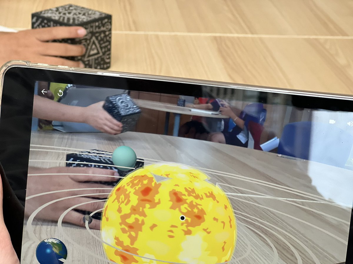 Adam Hill on Twitter: "I walked in on Y1 students doing something cool with @AmySTEAM047. They ...