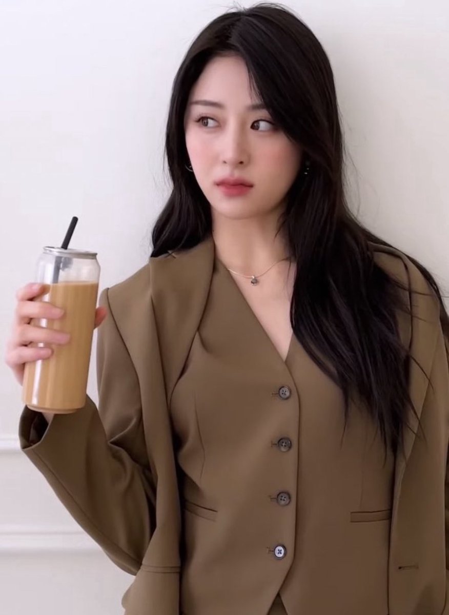 shroo on Twitter: "LOOK AT YOCK WTF"