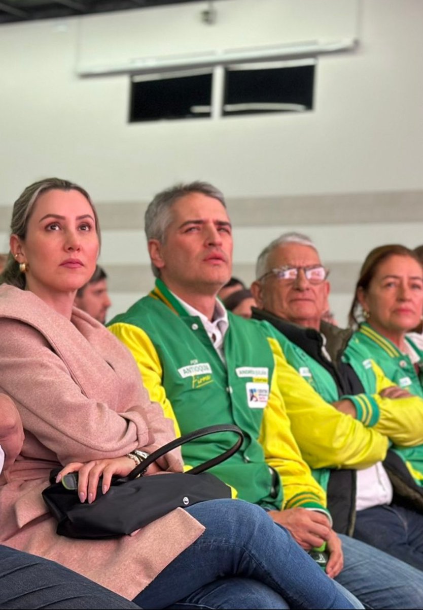 Andrés Julián on Twitter: Andrés Julián on Twitter: