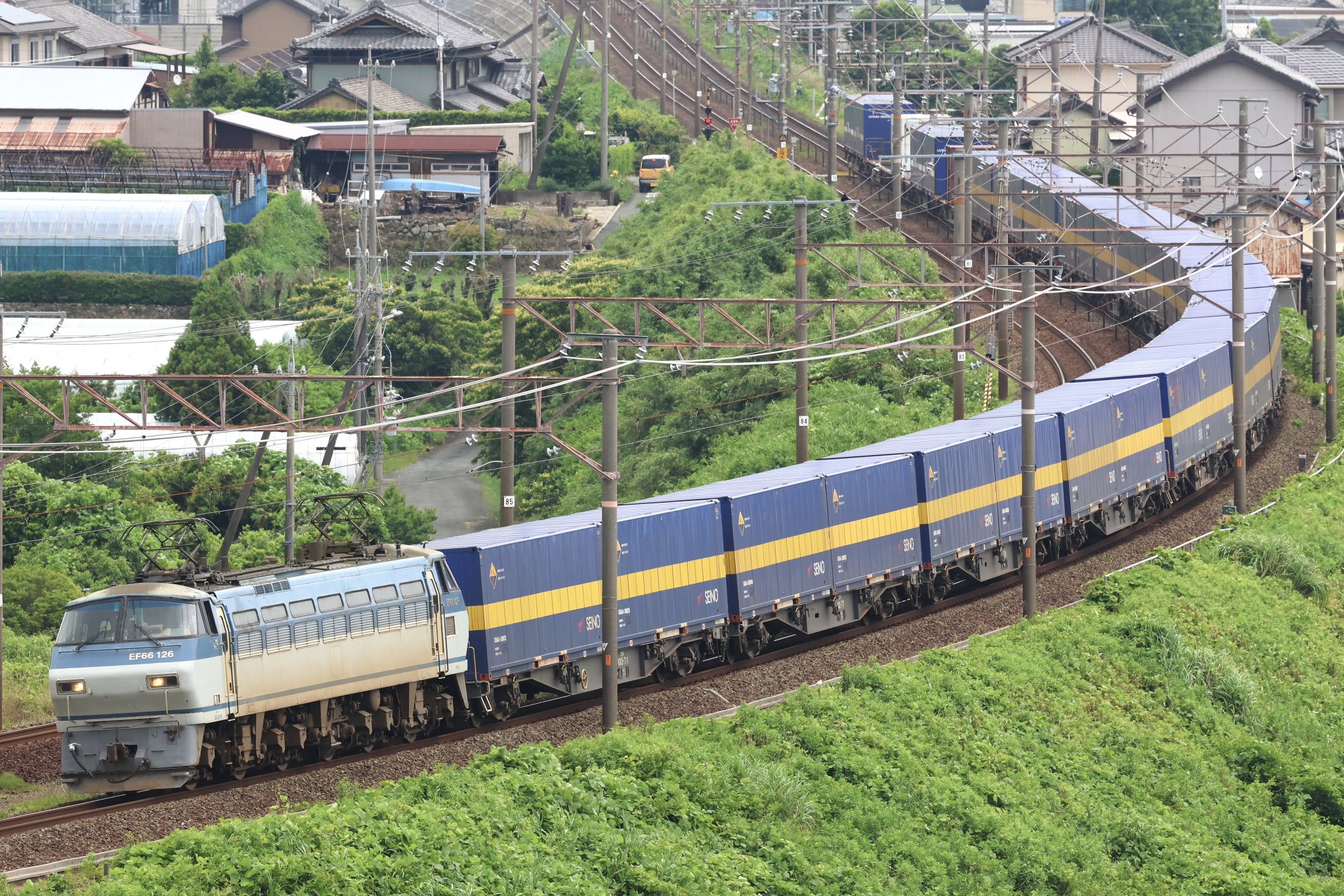 こじ太郎 on Twitter: "2023.6.9 2059レ EF66 126(代走)+コキ 5061レ EF210-15(代走)+コキ https://t.co/lHgQwV3Ykj ...