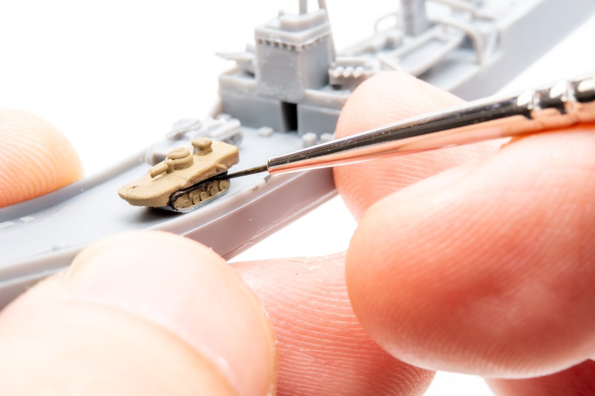 nippper.com on Twitter: "ゴッドハンドの新製品「神ふで」で、アナタの筆塗りはうまくなるか!? 〜面相筆編〜 https://nippper.com/2020/06 ...