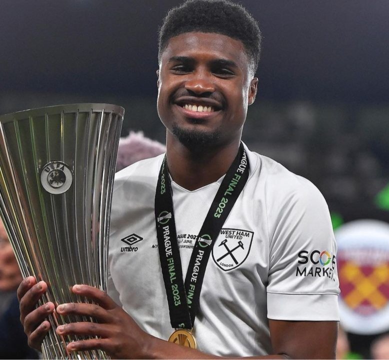 Davenant Foundation School - Home