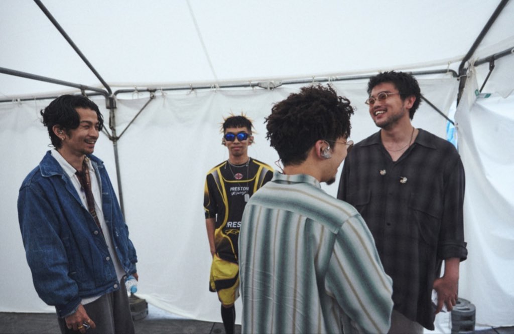 Anz🖤お”関”飯 on Twitter: "最高のバンド #KingGnu"