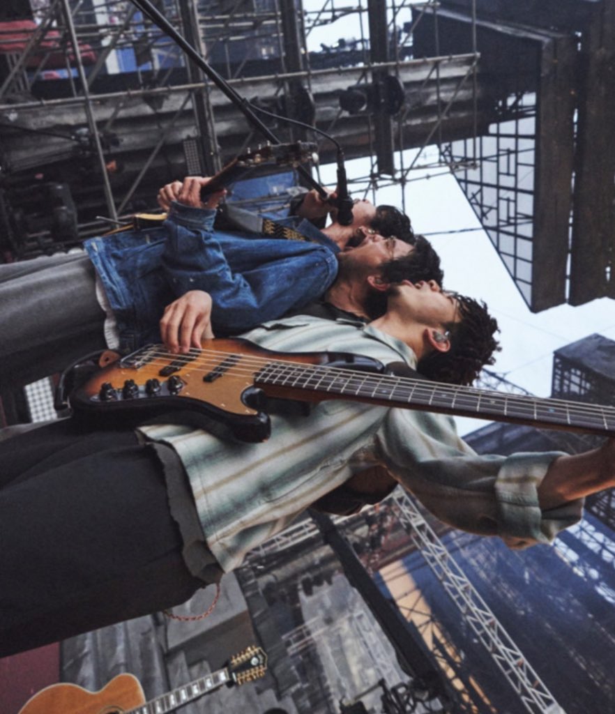 Anz🖤お”関”飯 on Twitter: "最高のバンド #KingGnu"